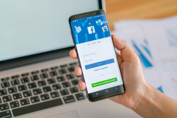 Facebook Paragraph for Students: Class 6 to HSC Samples - Amra Jani