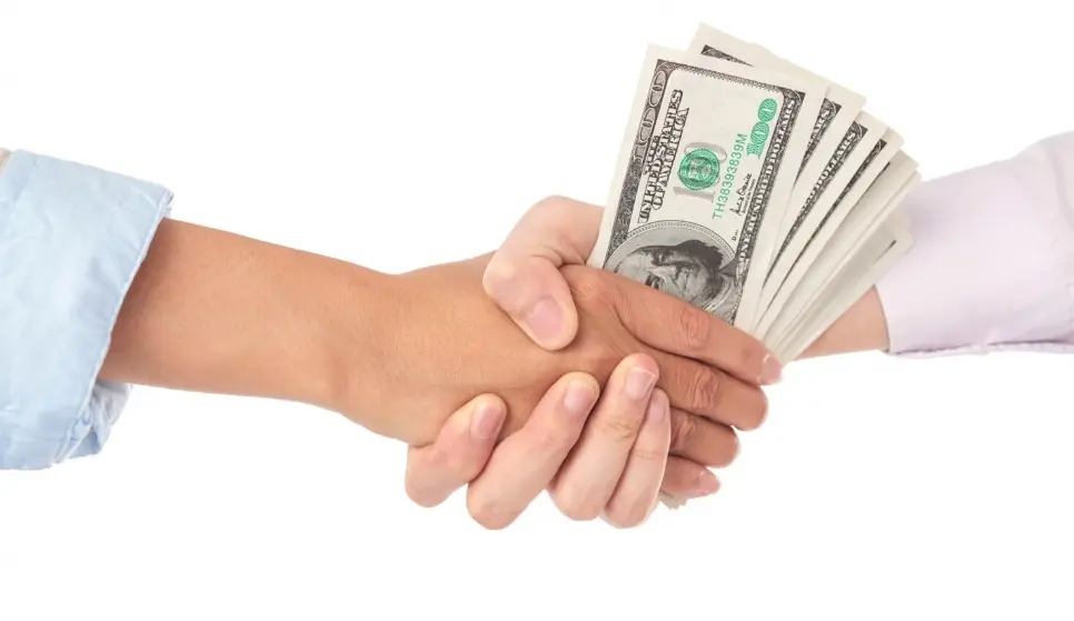 Paragraph on Corruption: 100–300 Words & Class-wise Guide - Amra Jani